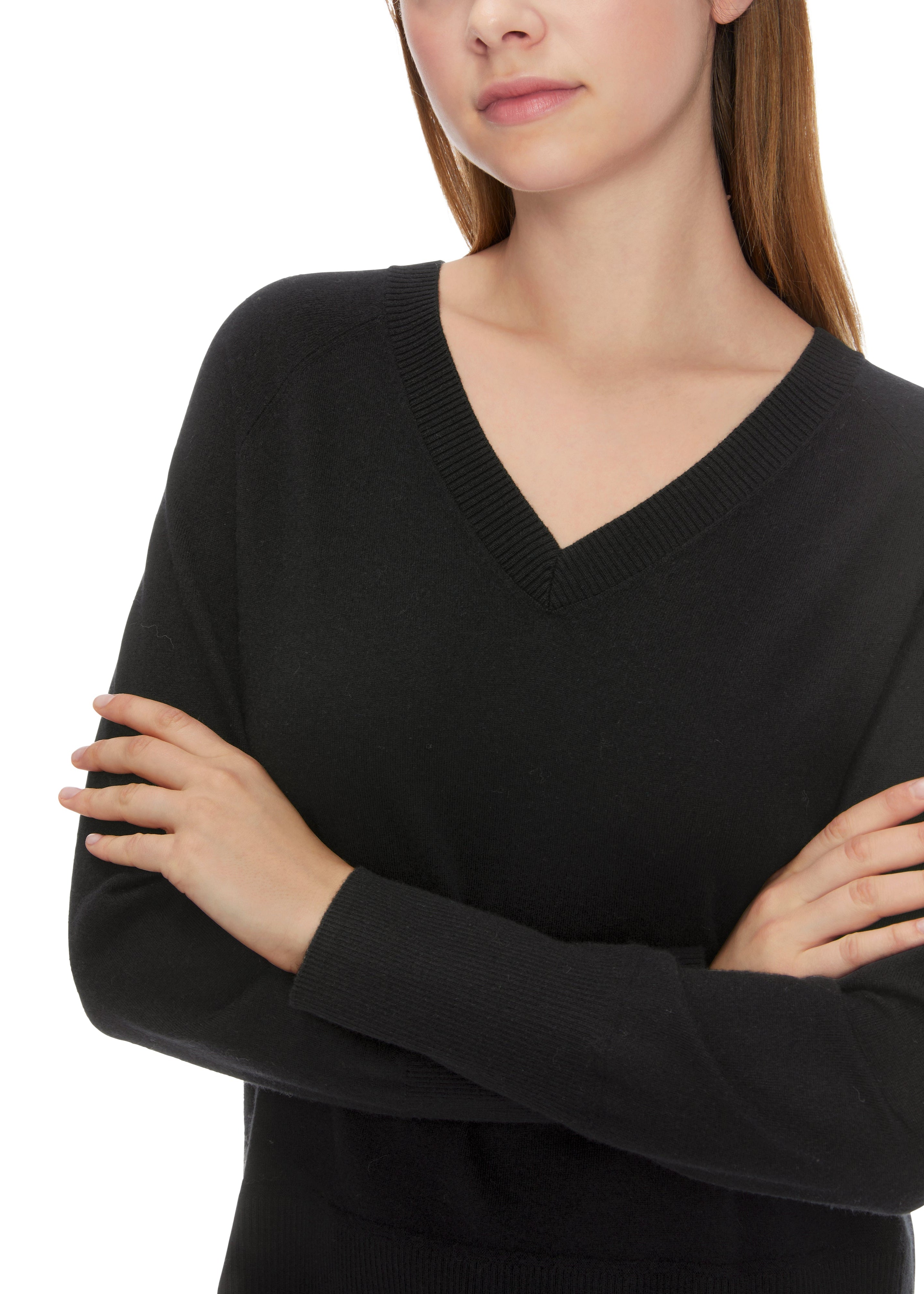 CLASSIC V-NECK KNIT WOOL & CASHMERE BLEND – Moya Sydney